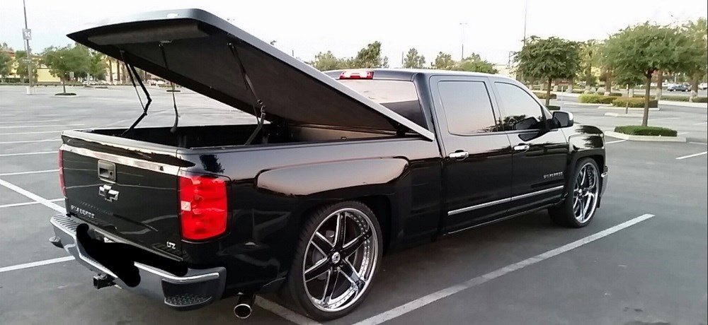 Urban Truck Caps and Tonneau Covers | SNUGTOP
